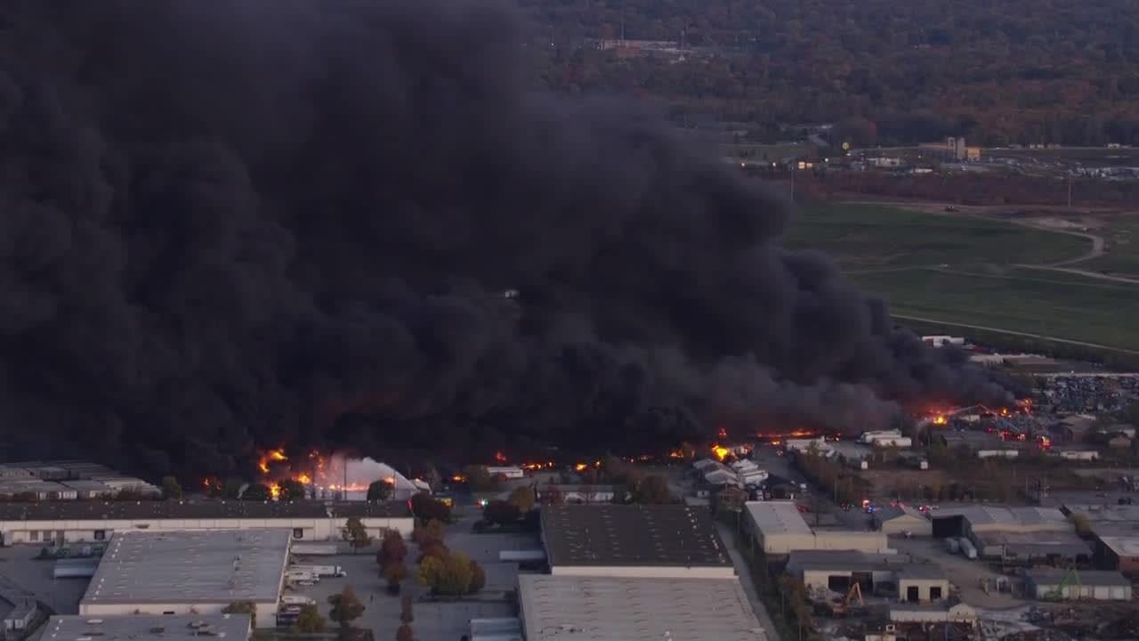 At least 11 dead after UPS plane crashes in Kentucky, erupts into ball ...