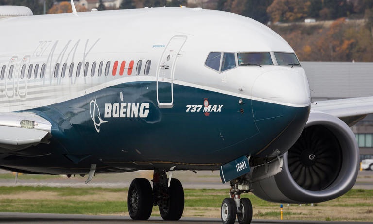 The REAL reason why all Boeing planes start and end with seven