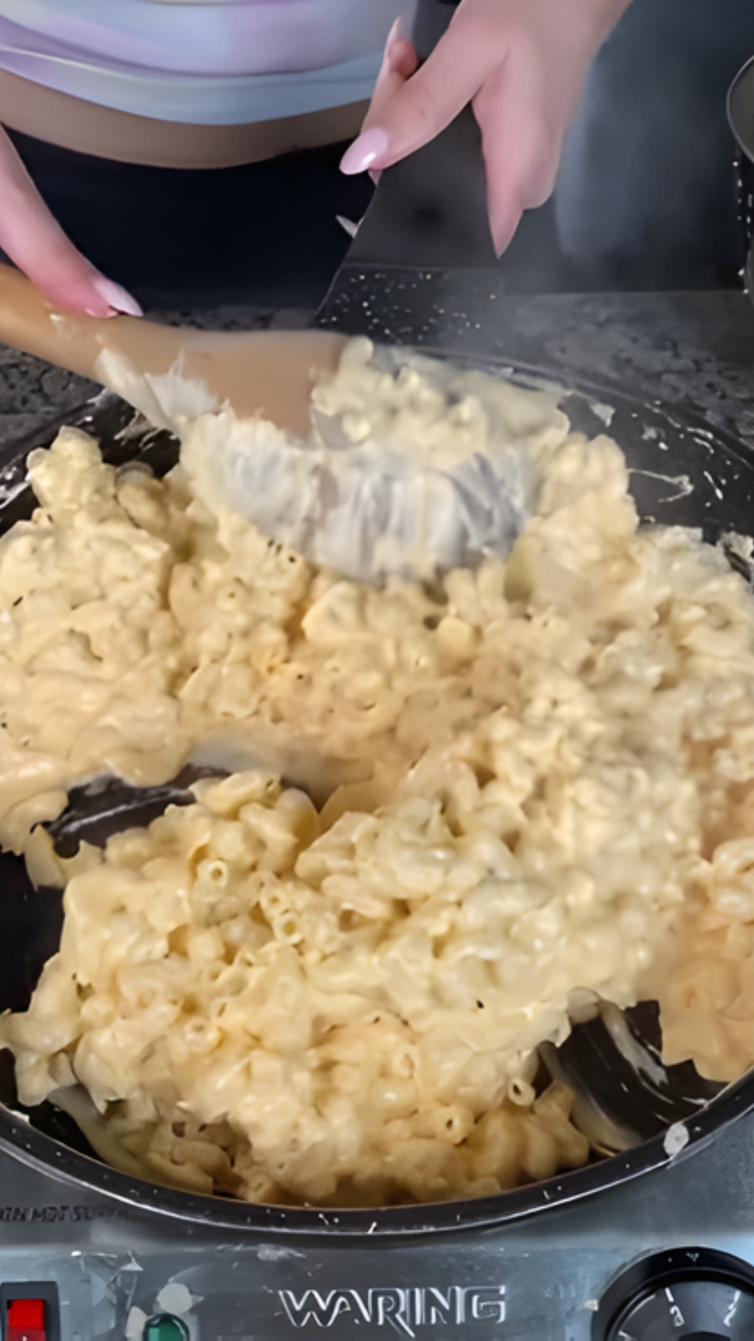 Easy Mac and Cheese: Stove-Top Recipe
