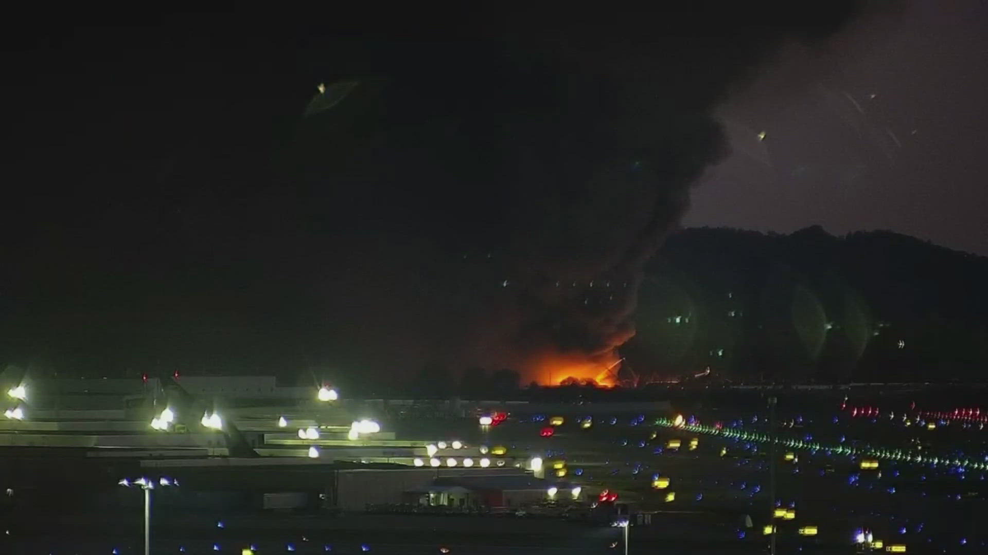 Ups Plane Crashes Near Louisville Airport