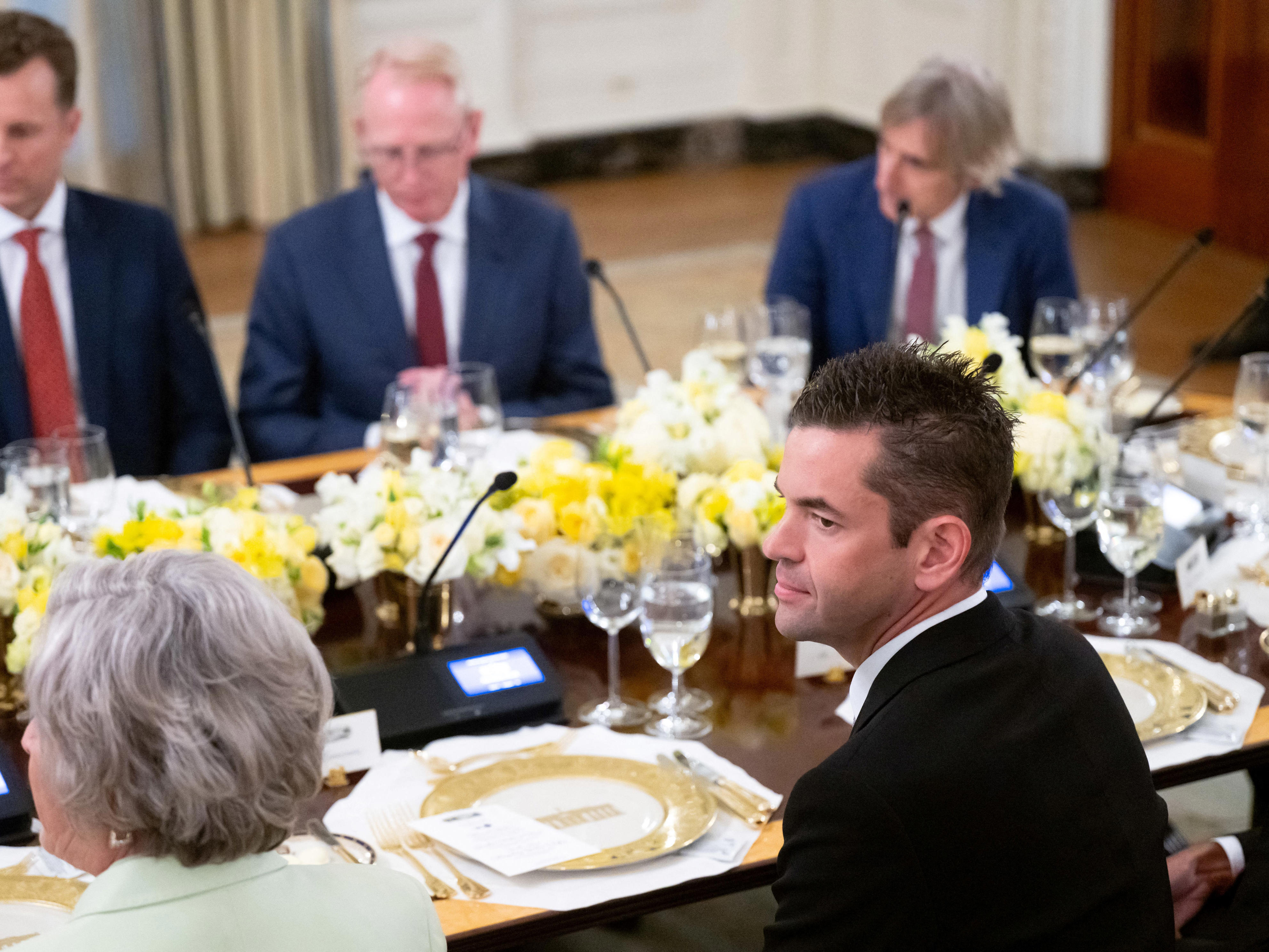 Trump renominates Jared Isaacman, a close Elon Musk associate, for top ...