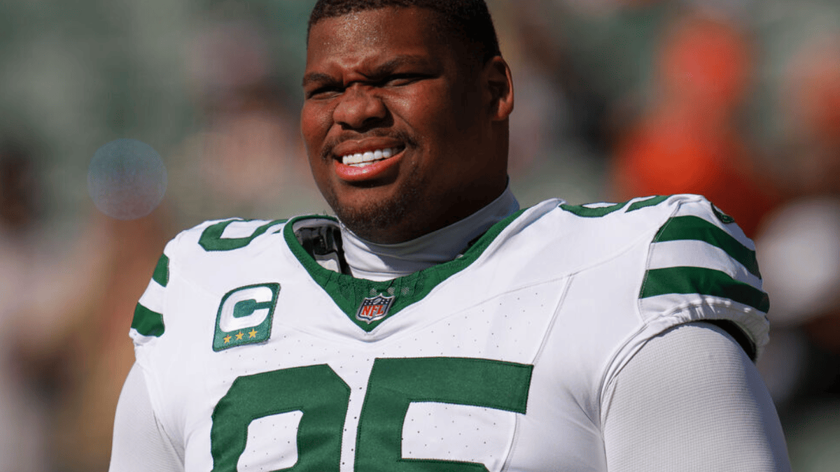 NFL: It's Official! Quinnen Williams Joins the Cowboys; Mazi Smith and ...