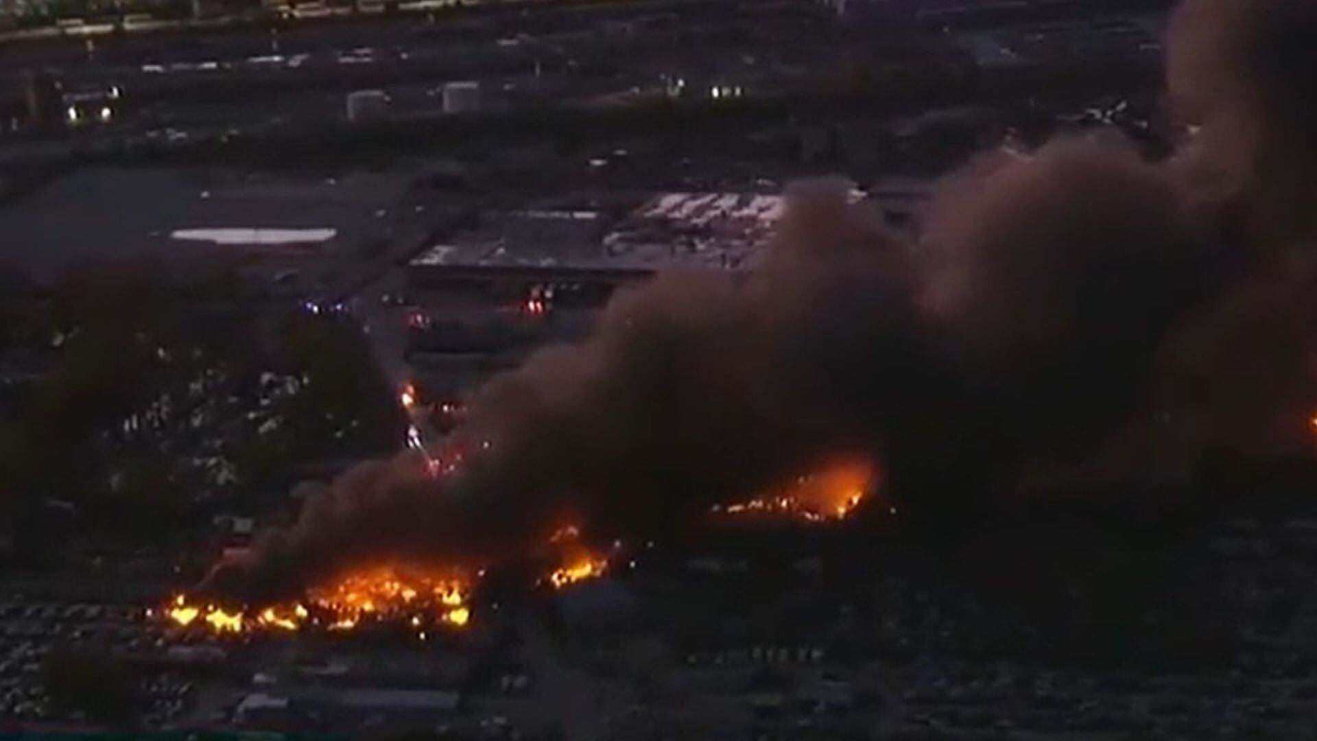 9 dead, 11 injured after UPS plane crashes at Louisville airport