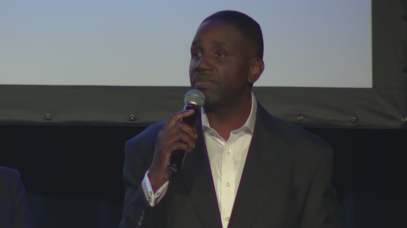 Solomon Kinloch delivers remarks after 2025 Detroit mayoral election