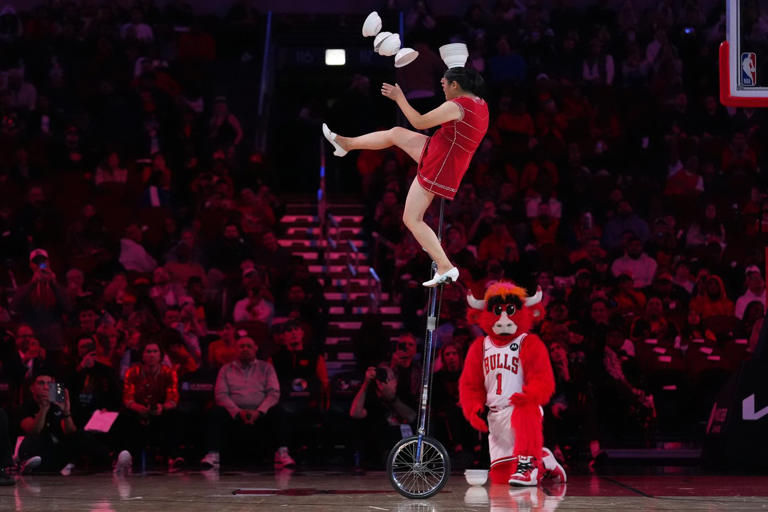 Popular performer Red Panda makes NBA return, roughly 4 months after ...