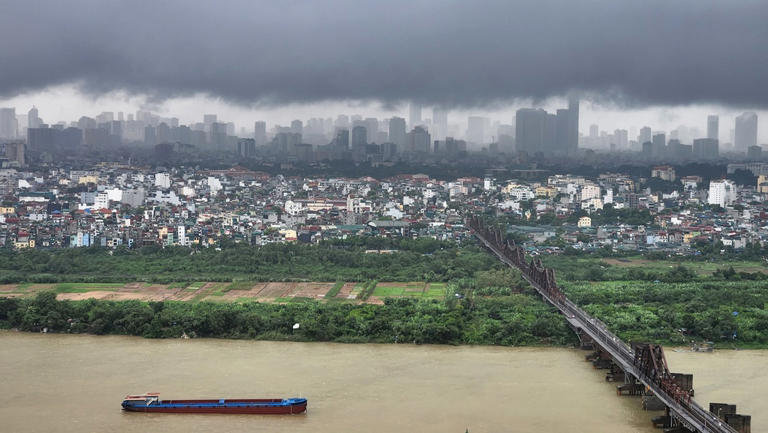 Vietnam rethinks its flood strategy as climate change drives storms and ...