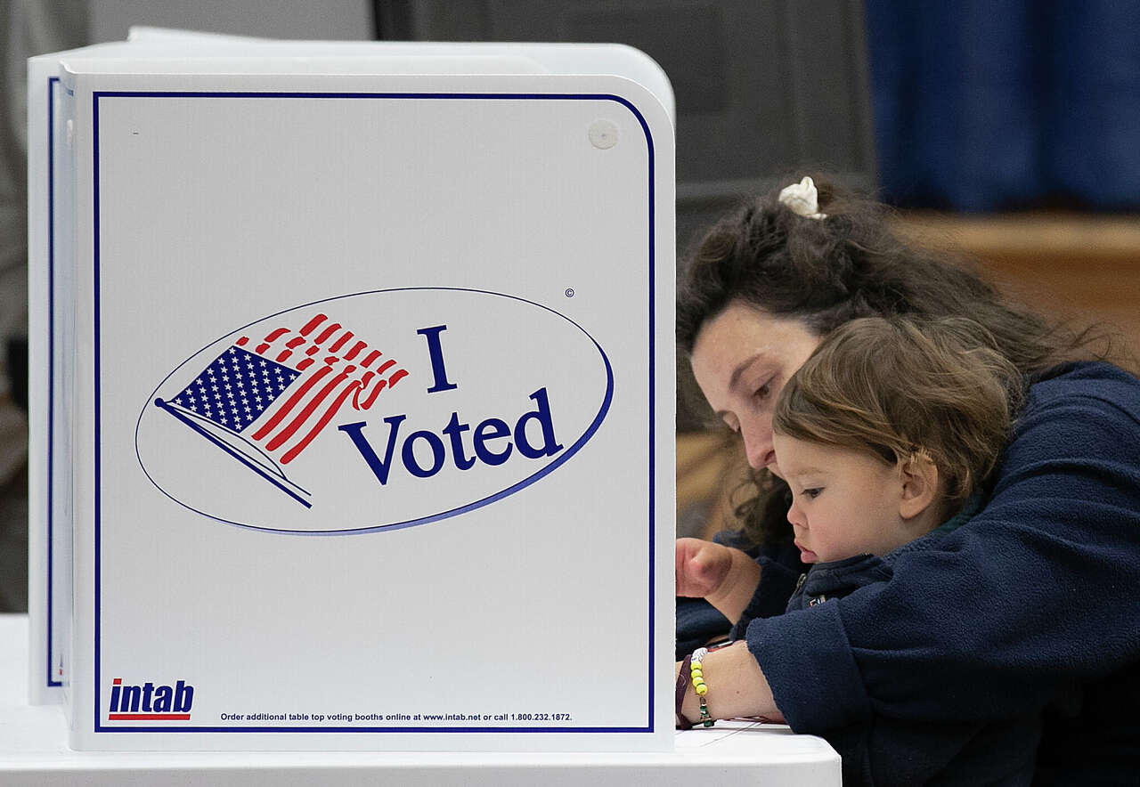Cervoni earns second term as Wallingford's mayor