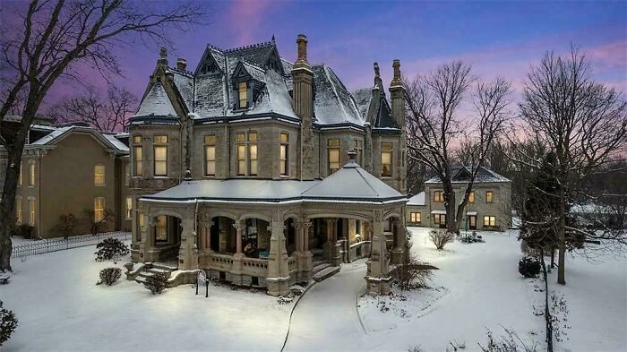 “Everything Old And Residential”: This Group Celebrates Old Homes, Here ...