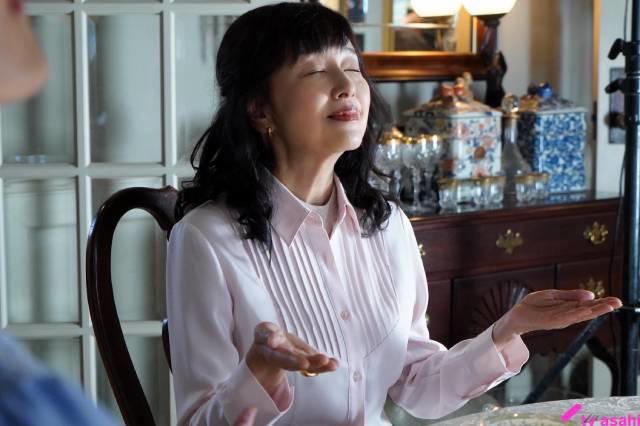 杉下右京（水谷豊）が女性を巡って一悶着!?「相棒 season24」にかたせ梨乃降臨！