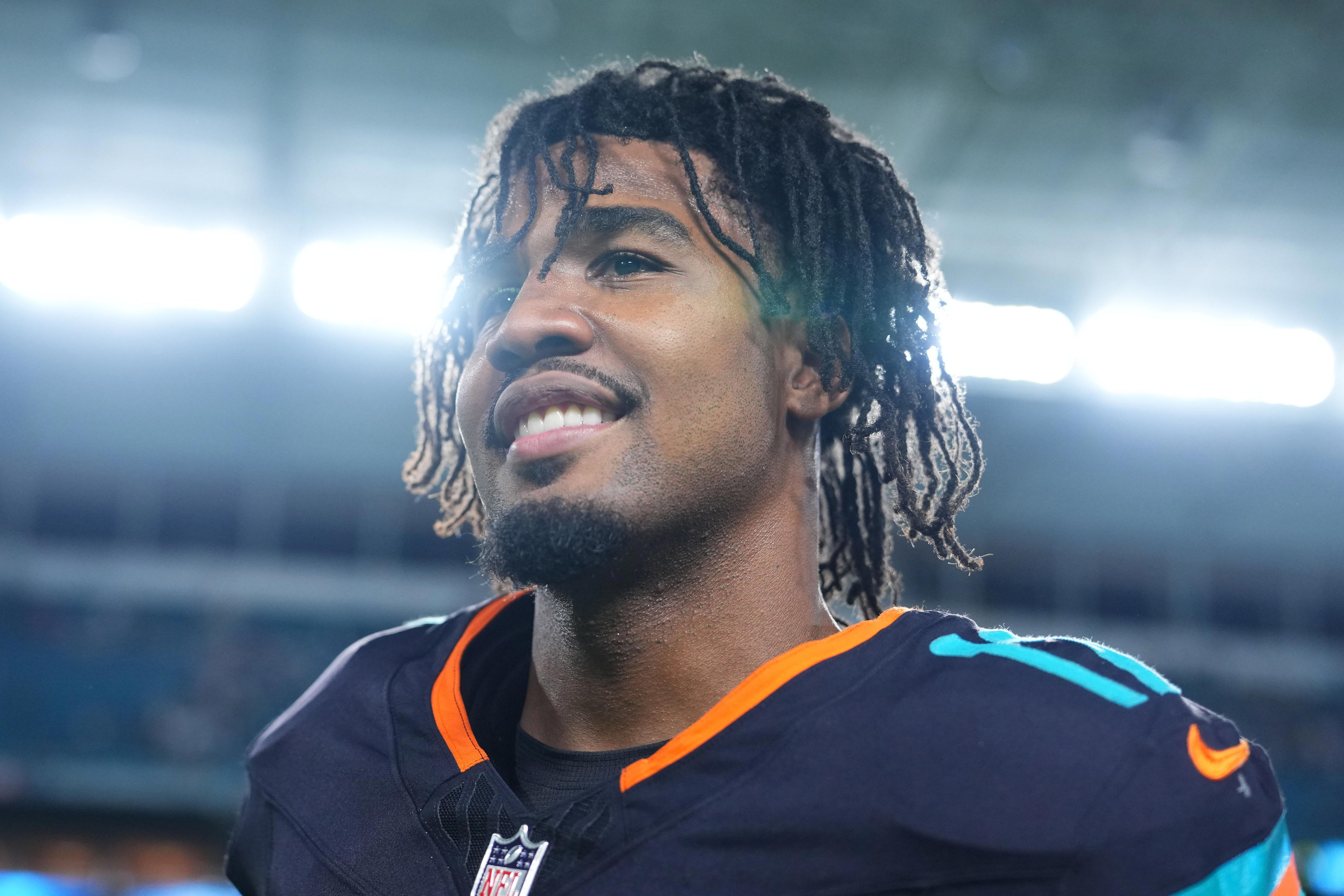 Report: Broncos 'reached out' to Dolphins about Jaylen Waddle