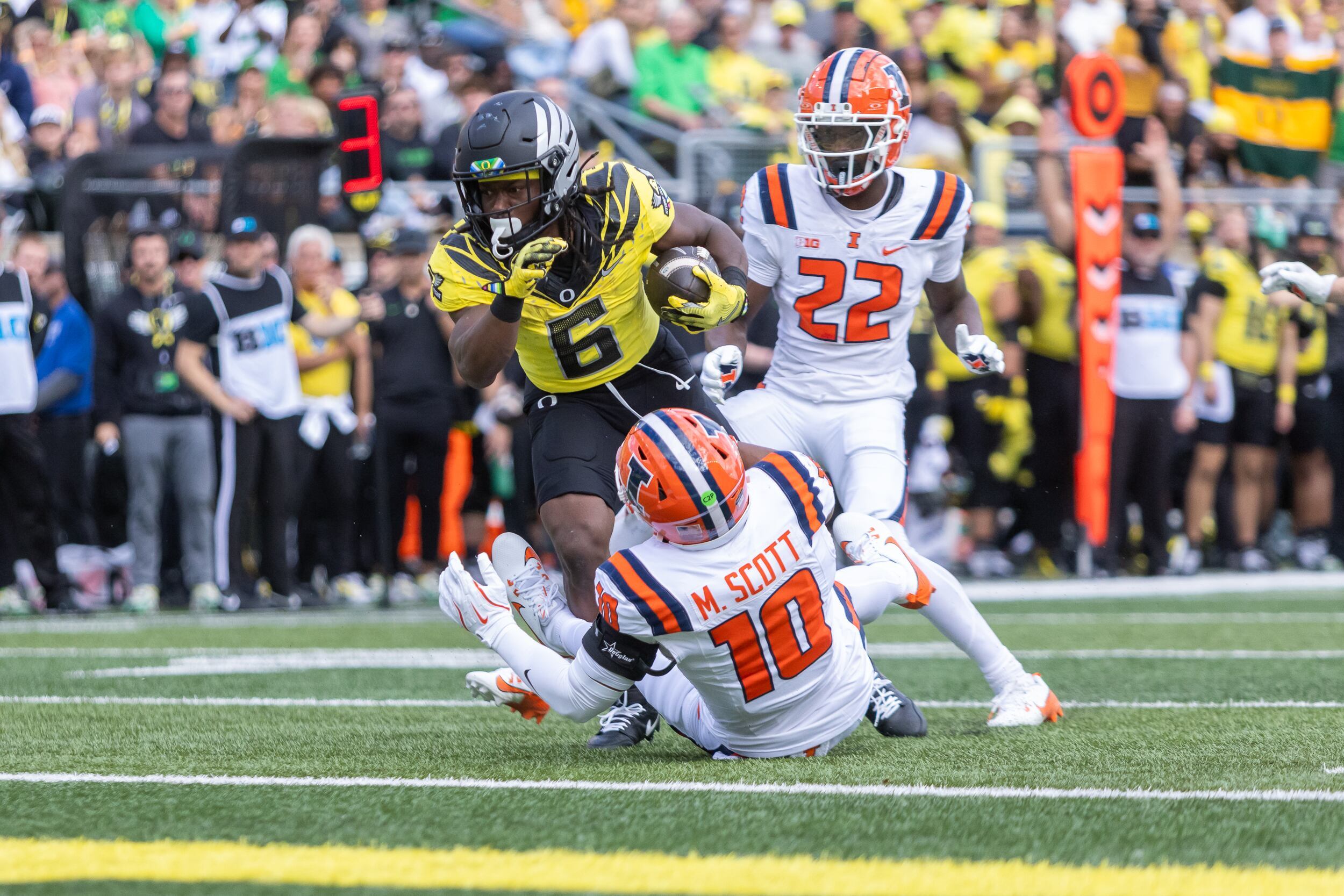 Oregon RB Noah Whittington finds payoff after years of perseverance, pain and adversity