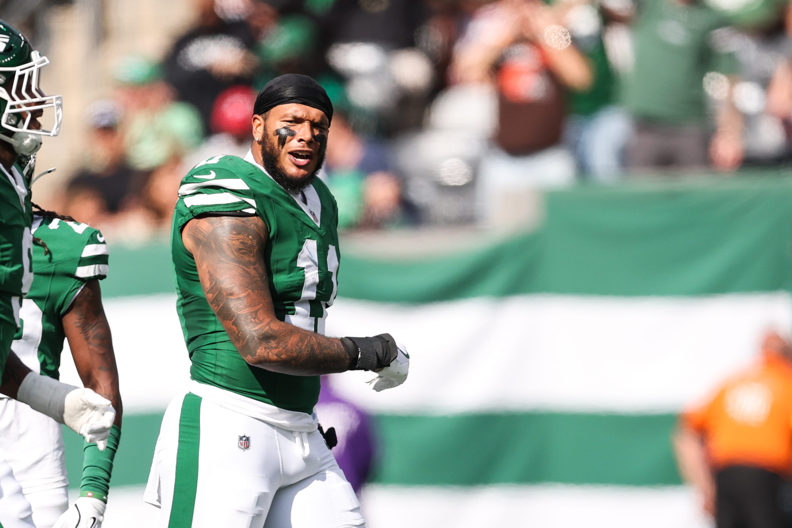 Jets LB Jermaine Johnson reacts on social media to not being traded