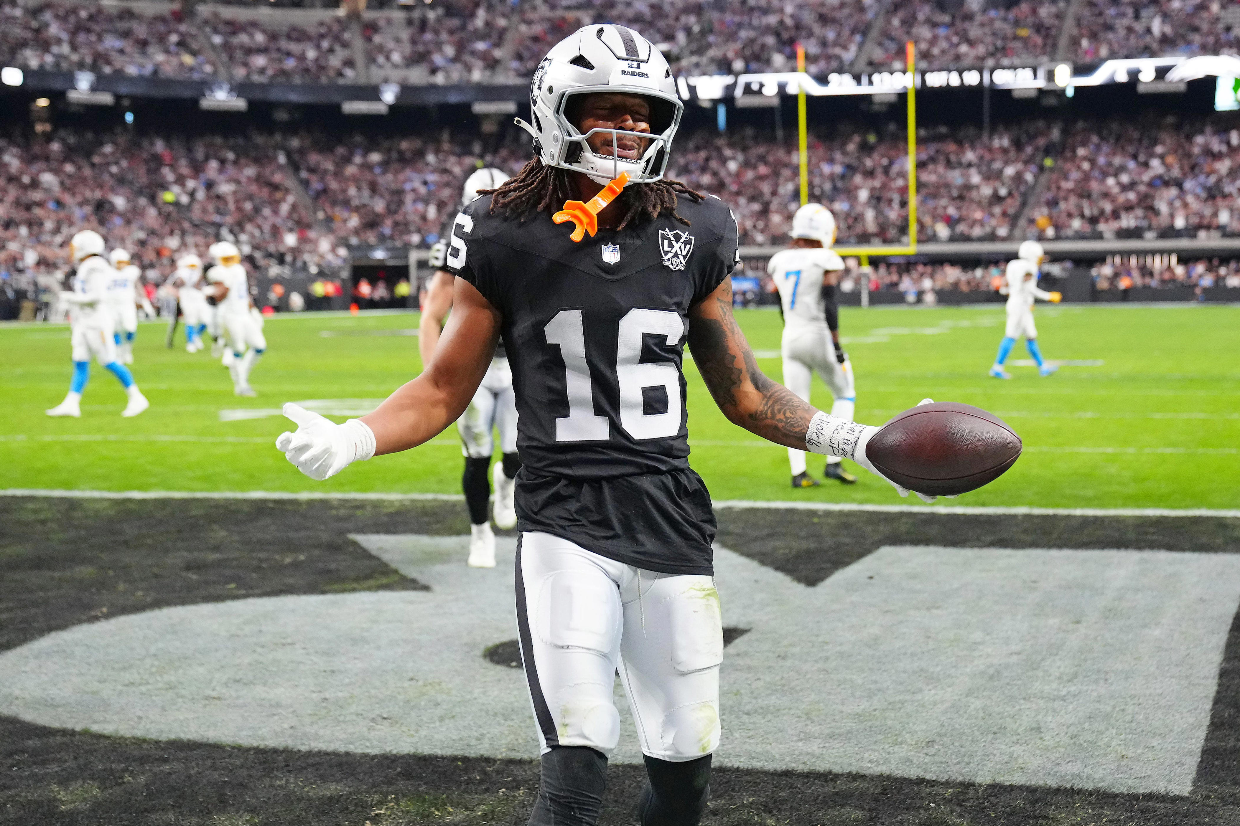 Who fills the void at wide receiver for the Raiders with Jakobi Meyers ...