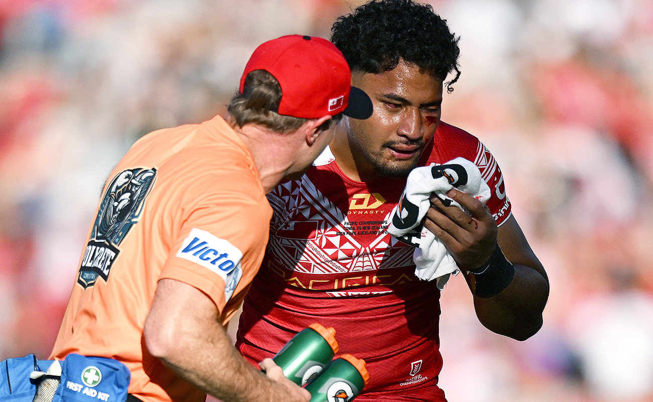 Rival's offer to Eli Katoa as coach refuses to return home in stunning ...