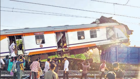 Eight killed in Chhattisgarh train collision