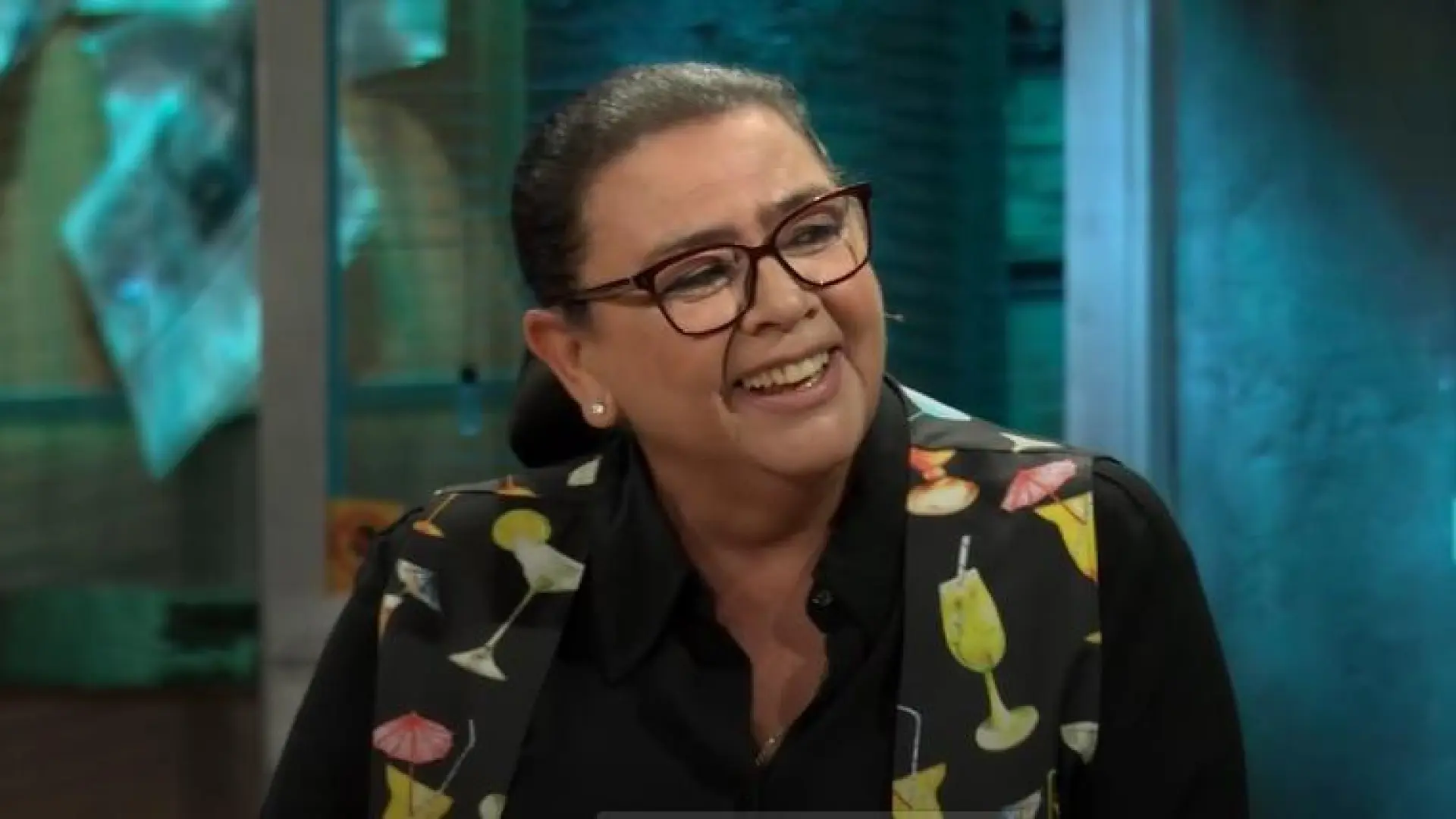 El origen del nombre artístico de María del Monte: una curiosa promesa ...