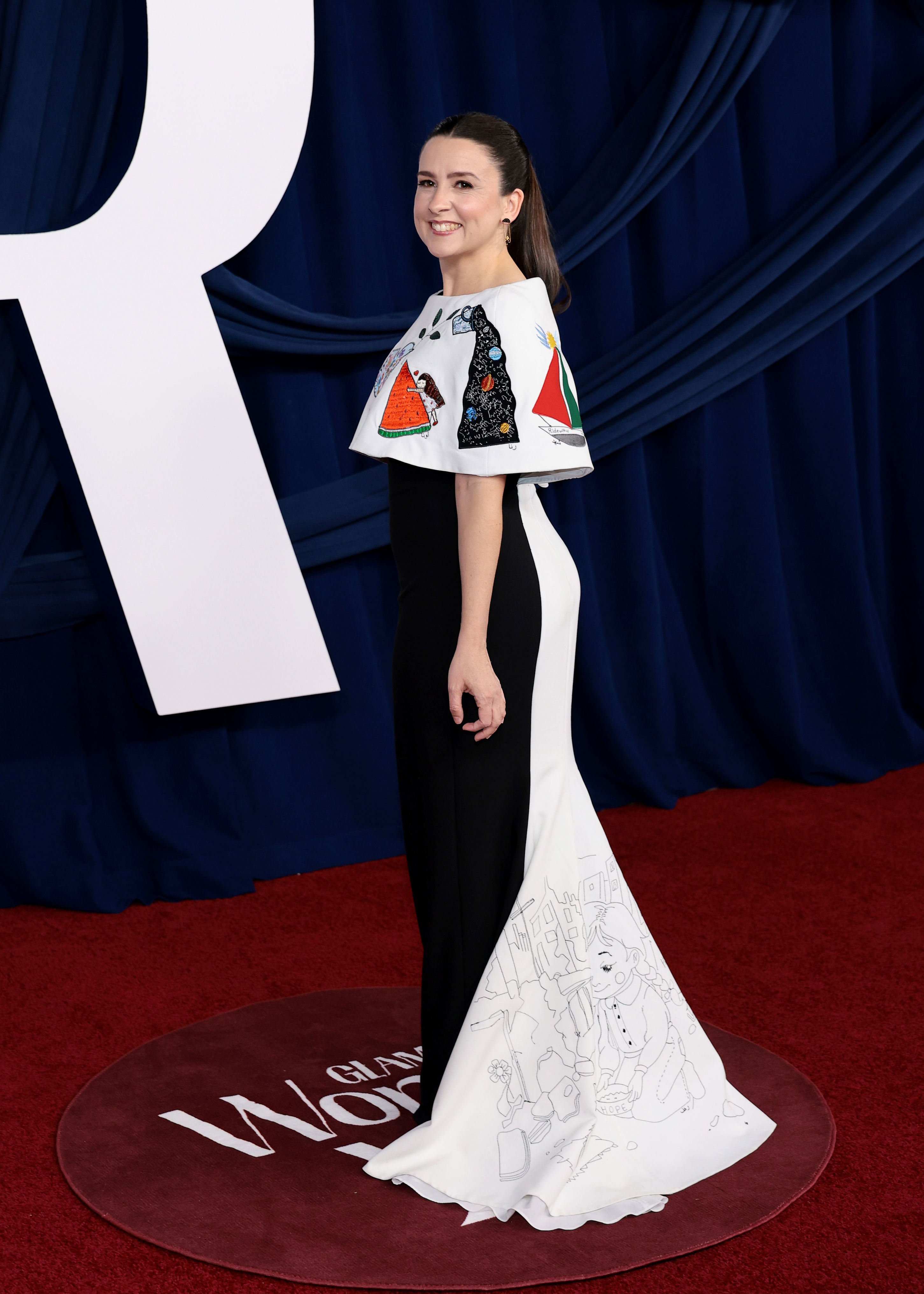 Ms. Rachel’s Dress at the Glamour Women of the Year 2025 Awards Has a ...