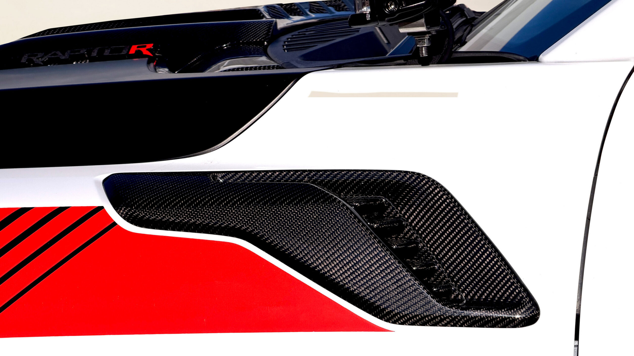 The Only Thing Ford’s 900 HP Raptor R Preys On Is Common Sense