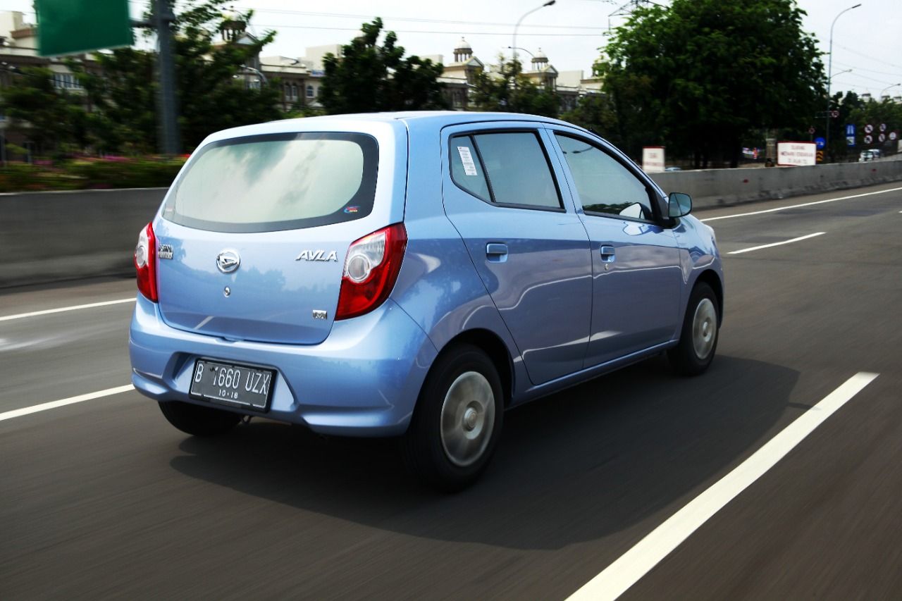 Ini tiga pilihan mobil bekas LCGC ramah keluarga, harga Rp 60 jutaan ...