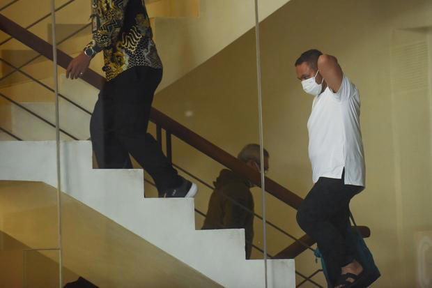 KPK Ungkap OTT Gubernur Riau Abdul Wahid Terkait Dugaan Pemerasan Proyek PUPR