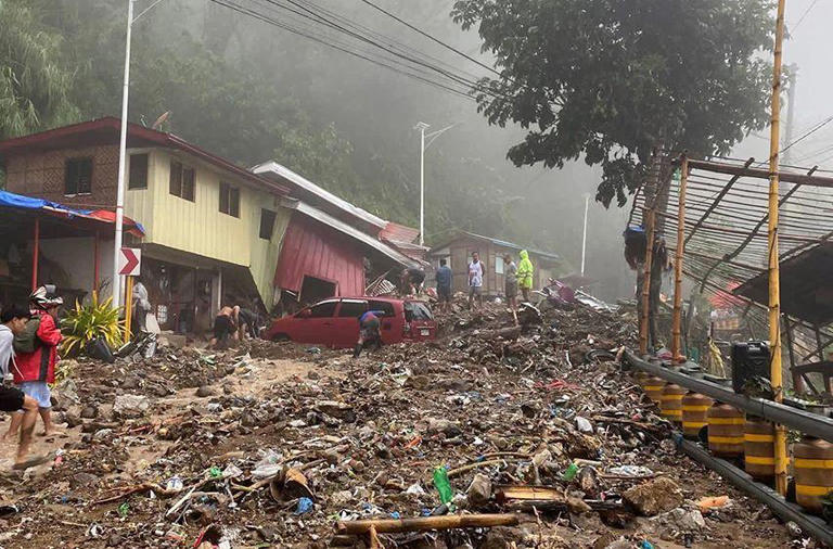 Typhoon Tino flash floods: at least 40 houses swept away in Compostela ...