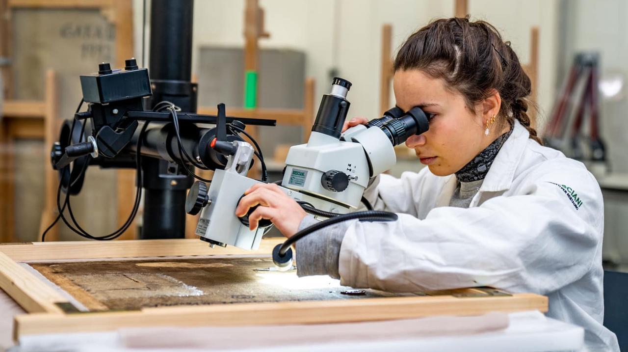 Gli esperti dei restauri. Negli spazi dell’ala sud arriva il ...