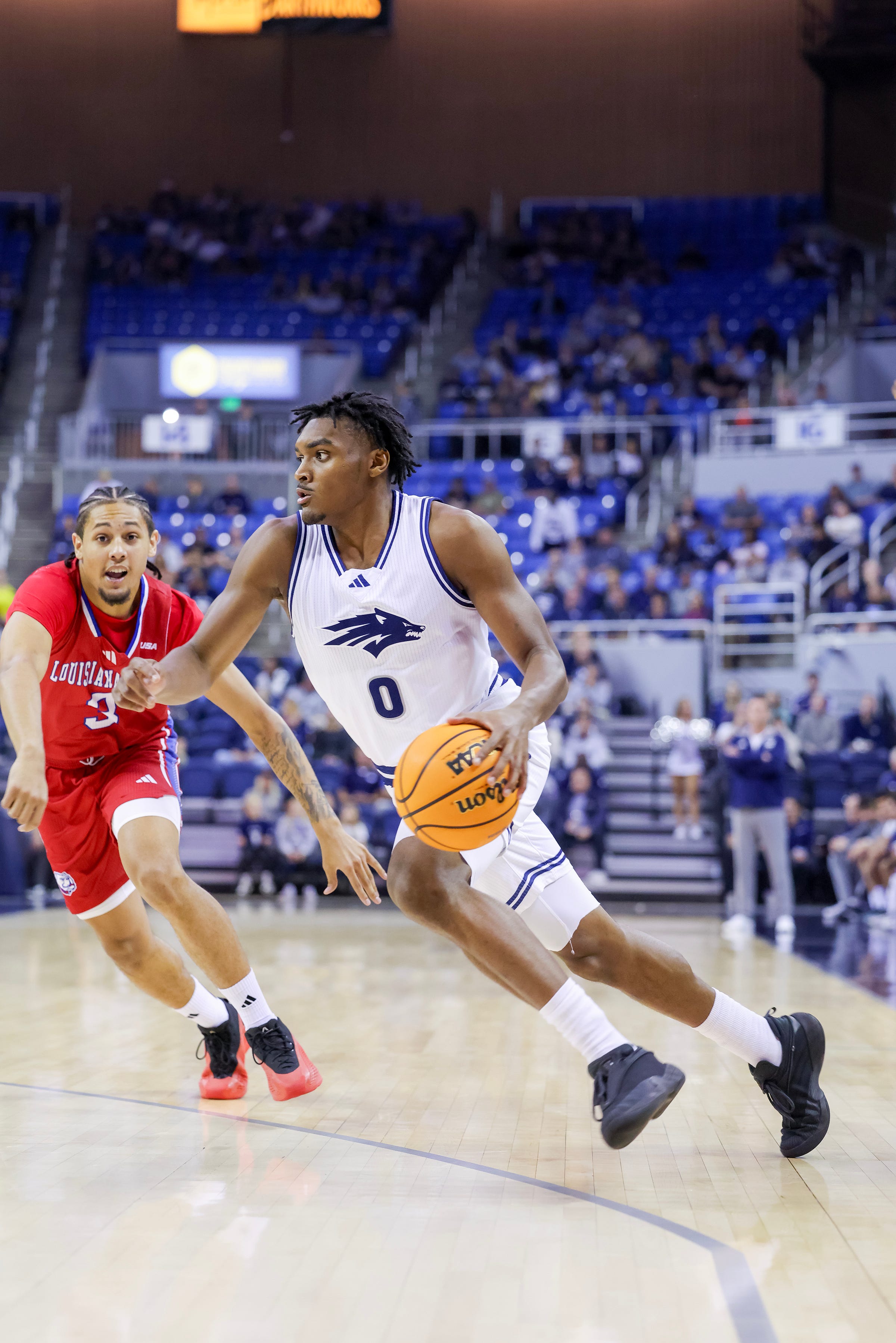 New-look Nevada basketball routs Louisiana Tech in season opener, 77-50