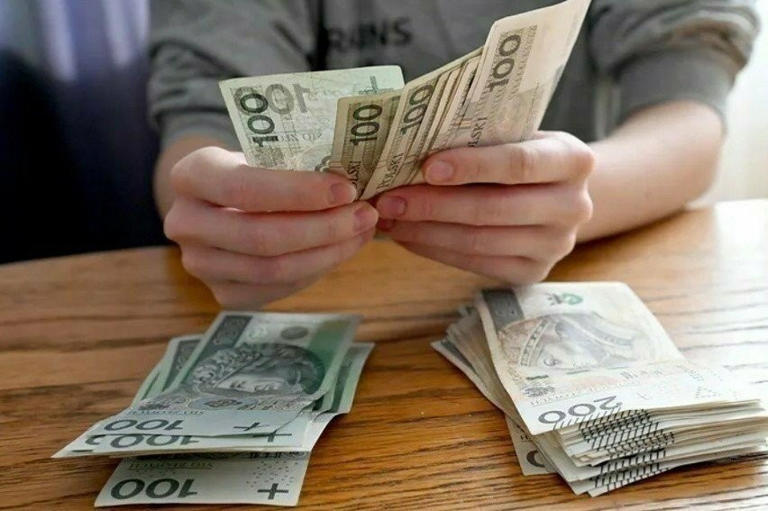 Nie musisz być biedny, żeby dostać zasiłek z MOPS. Wielu nie wie, że ...