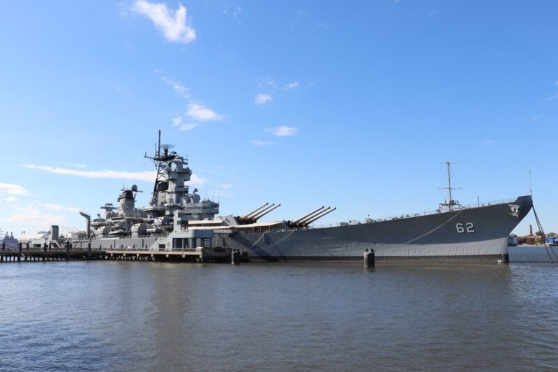 Einblicke in das Mega-Schlachtschiff USS New Jersey – das größte und ...