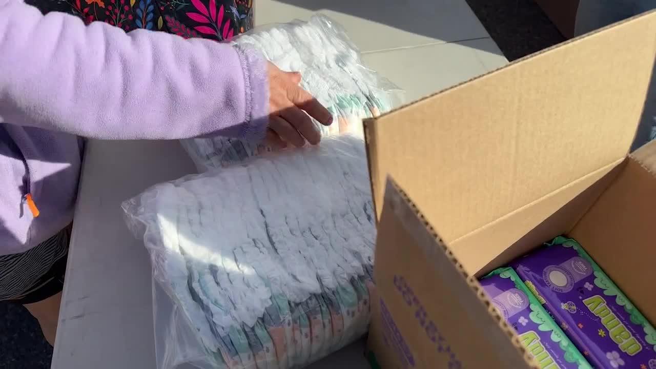 Demand surges at diaper distributions as SNAP recipients face benefit ...