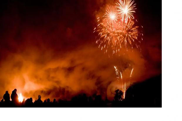 Professional fireworks, kids' disco and hog roast at bonfire night ...