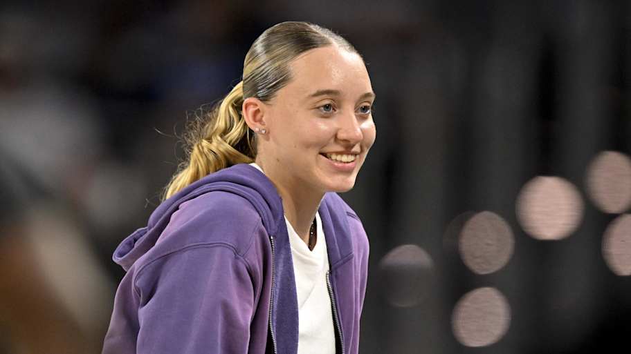 Geno Auriemma's Out-of-Character UConn Praise Raises Eyebrows After ...