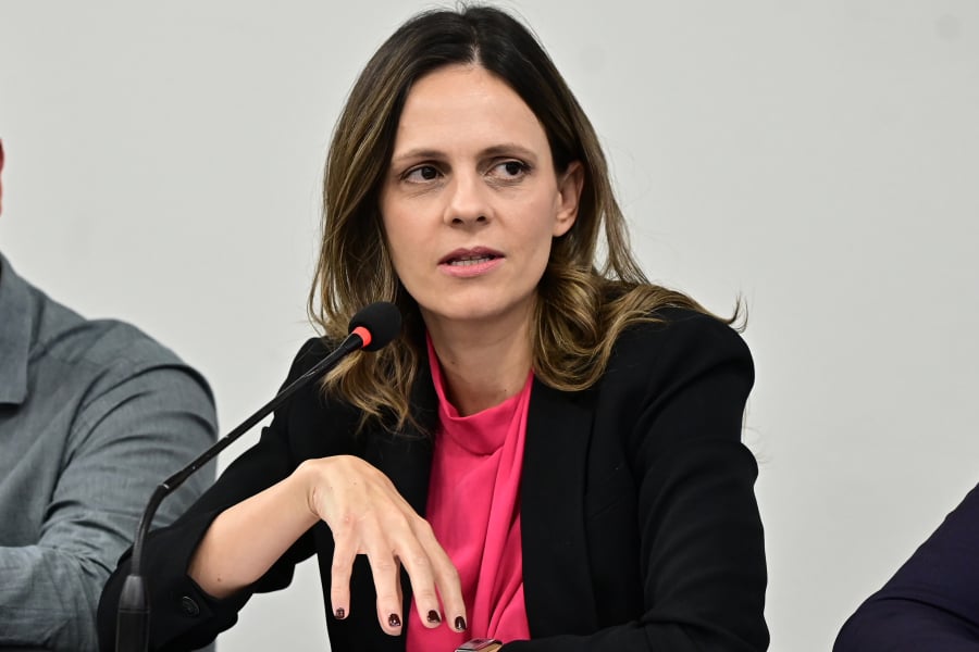 Μπορώ να πάρω σύνταξη και να συνεχίσω να εργάζομαι;