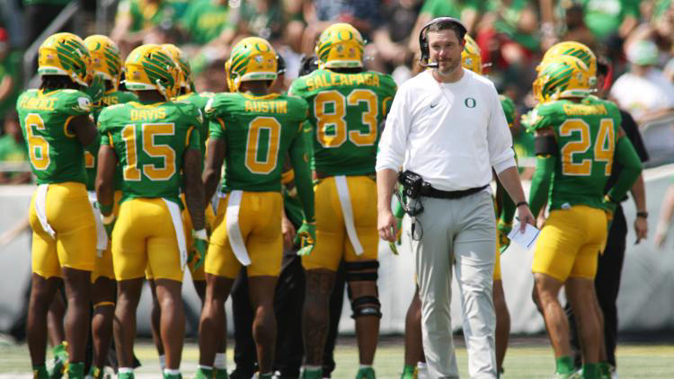 Surprise! Oregon slots in at No. 9 in first College Football Playoff ...