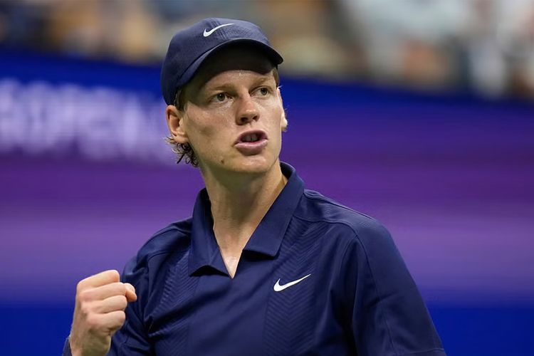 Jannik Sinner incar rekor hat-trick Novak Djokovic di Grand Slam ...