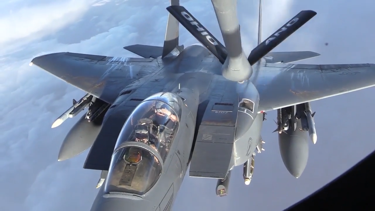 How the KC135 Became the Flying Gas Station Refueling at 30000 Feet