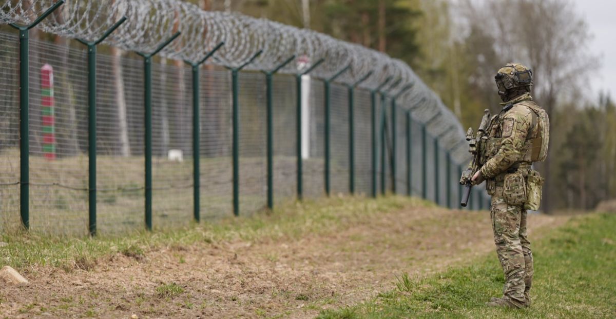 Norway to build fences and boost surveillance along Russian border