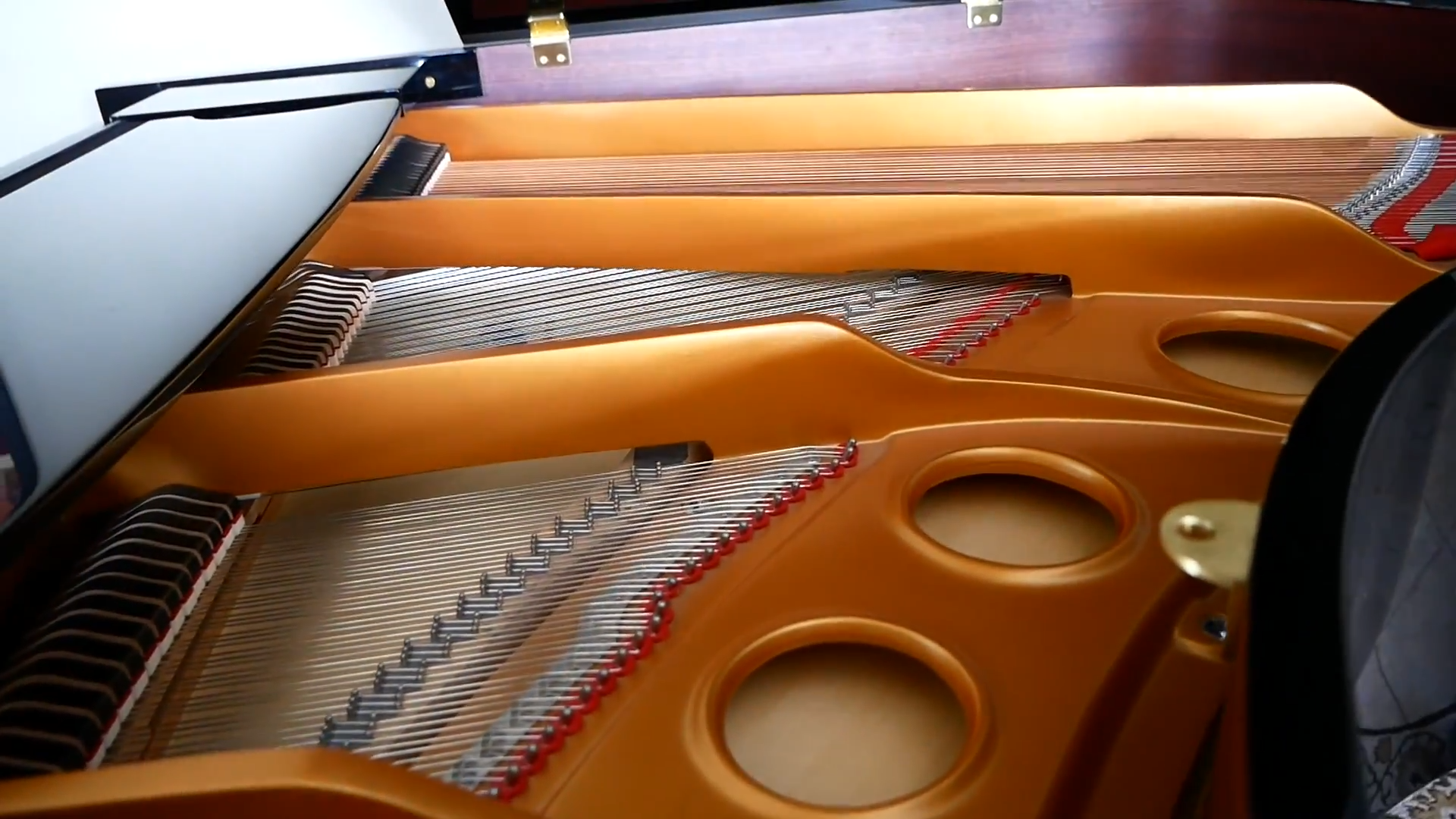 Can you tell the difference between a $175,000 and a $13,000 piano