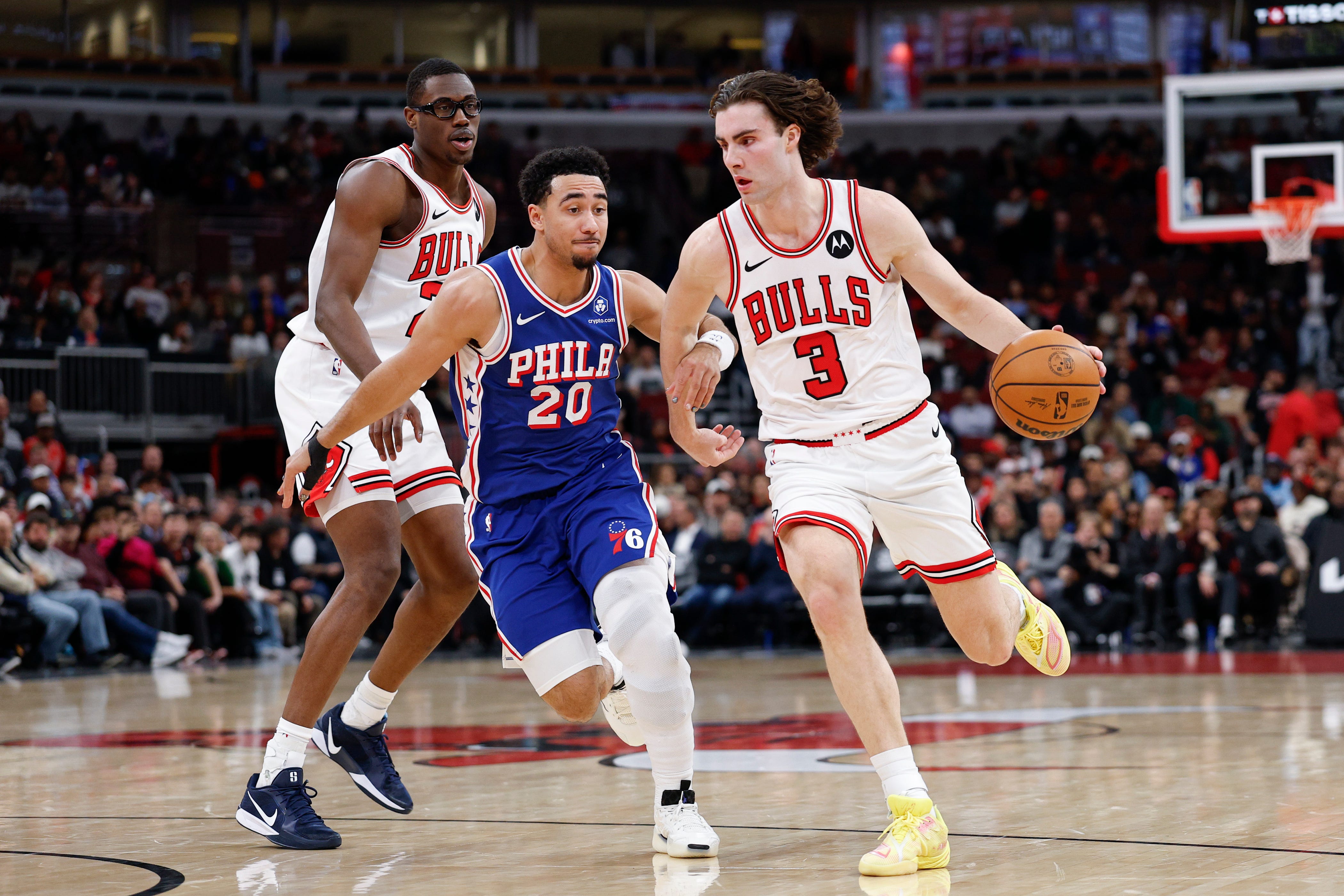 Jared McCain reacts to return from injury after Sixers fall to Bulls