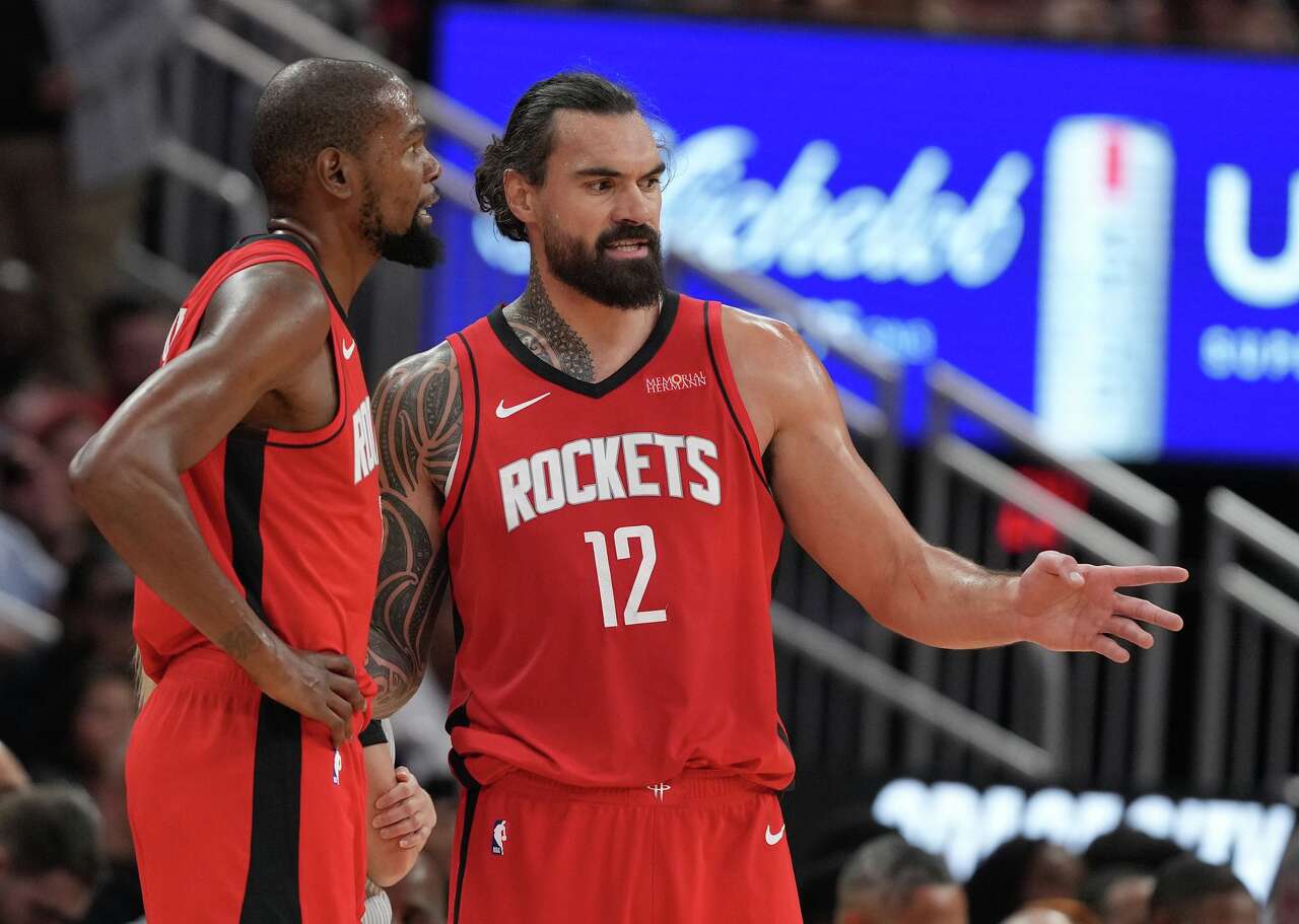 Rockets' Jabari Smith Jr. and Steven Adams questionable to play in Memphis