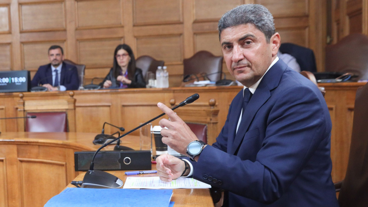 Αυγενάκης στην Εξεταστική για ΟΠΕΚΕΠΕ: «Δεν παρενέβην στη Δικαιοσύνη ...
