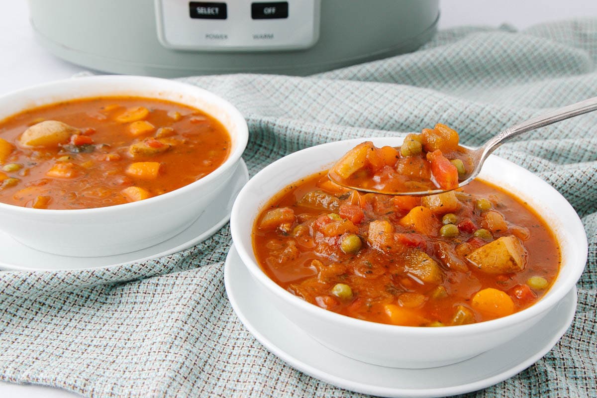 This Dump-and-Go Vegetable Soup Will Change Your Weeknights Forever
