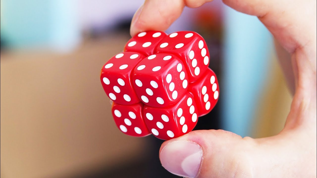 DIY foldable dice cube: How to make a flexible fidget toy!