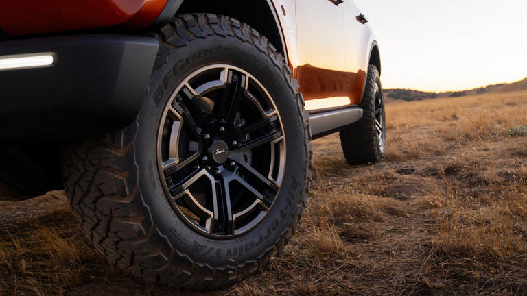 Reservations For Scout EVs Show Majority Of Buyers Want Range-Extending ...