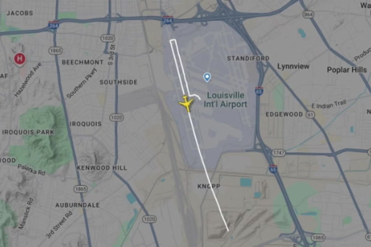 Flight tracker shows moment of ‘catastrophic’ UPS plane crash
