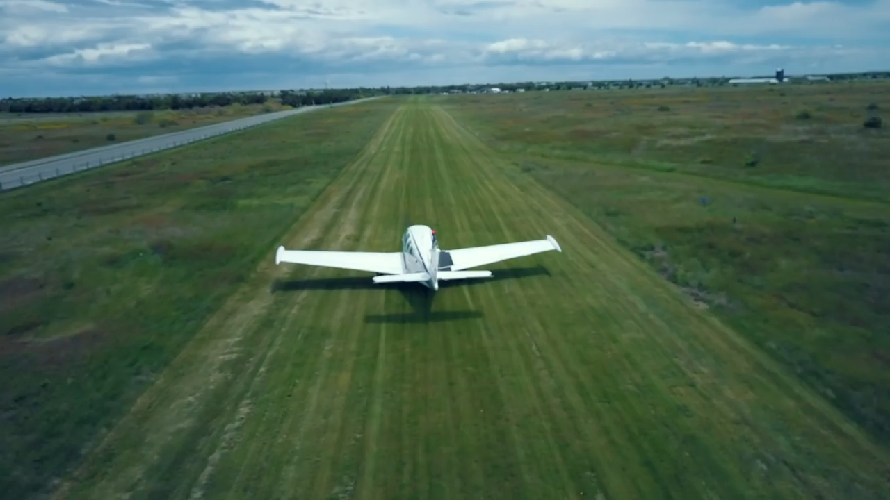 Watch a Bonanza Land on Grass at One of the Most Beautiful Airports in ...