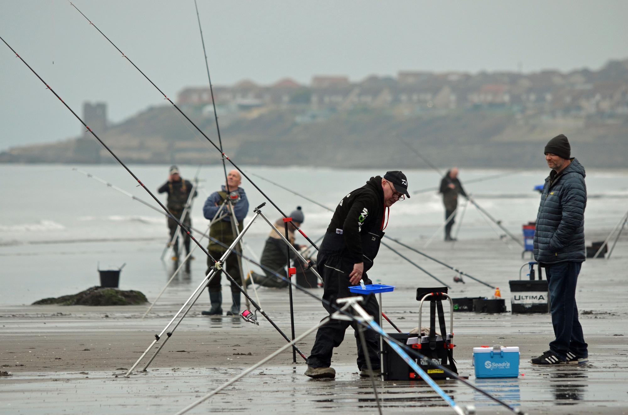 Top anglers head for Fife memorial match