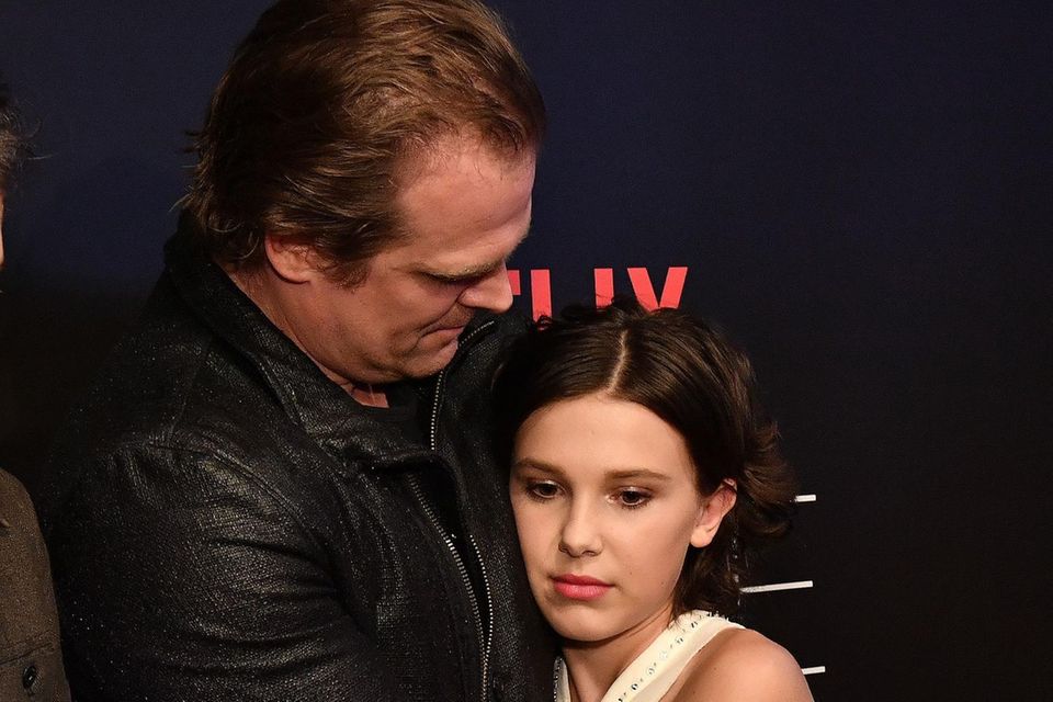 Millie Bobby Brown: Sie hat Klage gegen David Harbour eingereicht