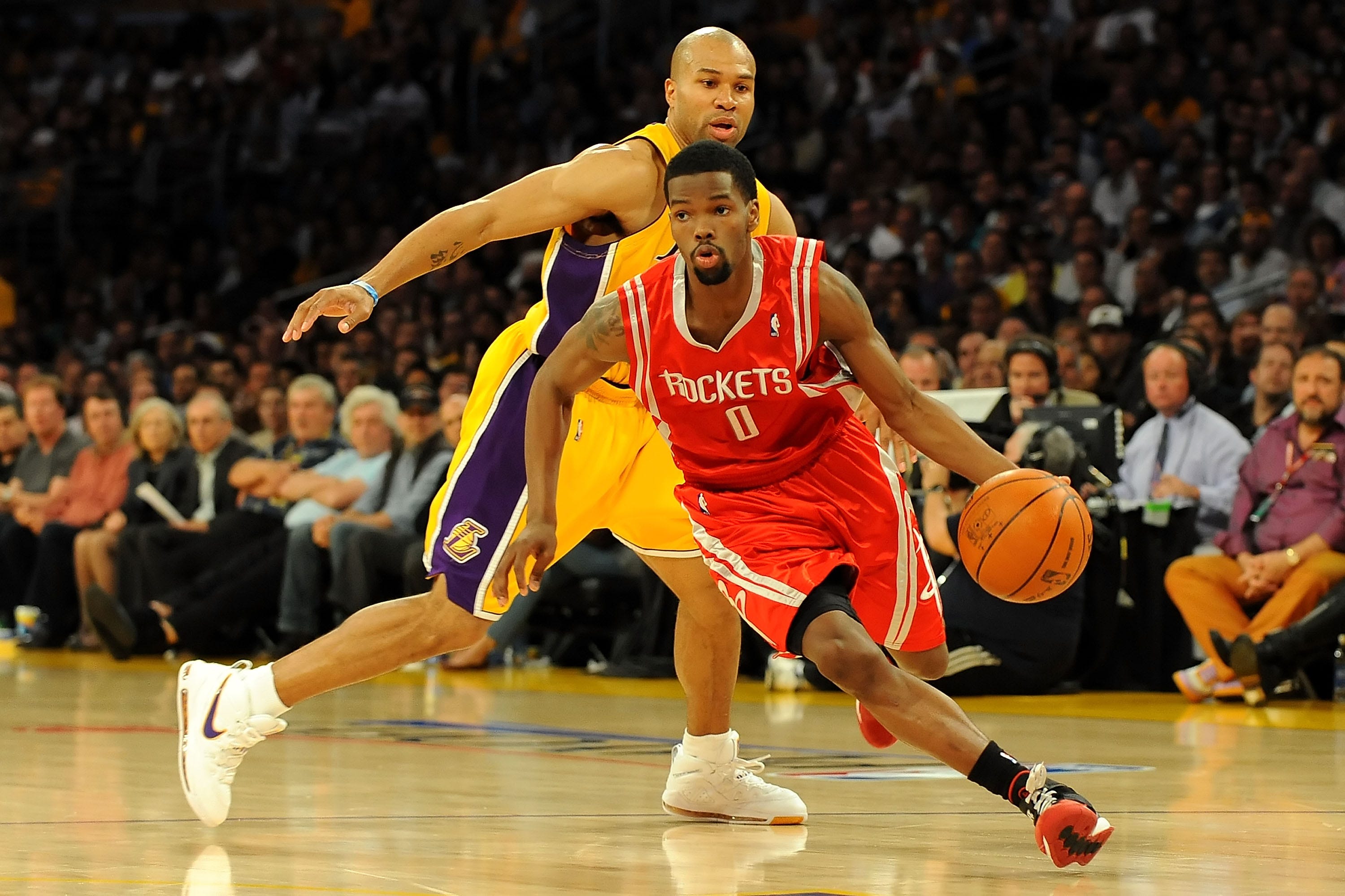 Houston Rockets jersey history No. 0 - Aaron Brooks (2007-11, 13)