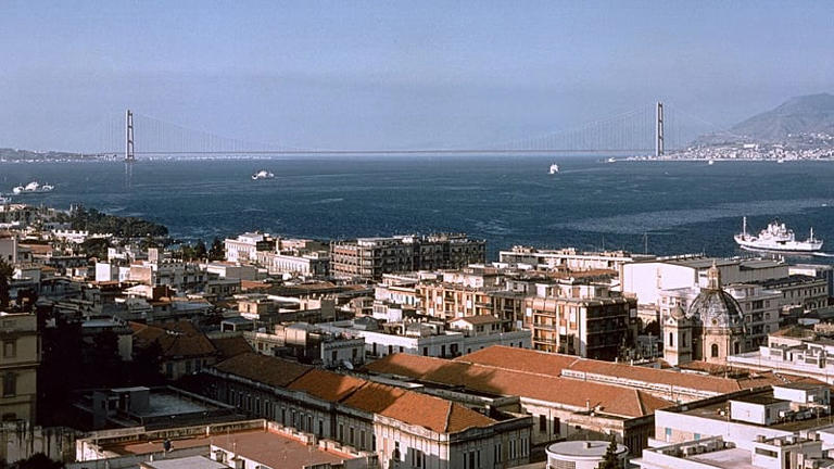 Can Italy build the world's longest suspension bridge despite clash ...